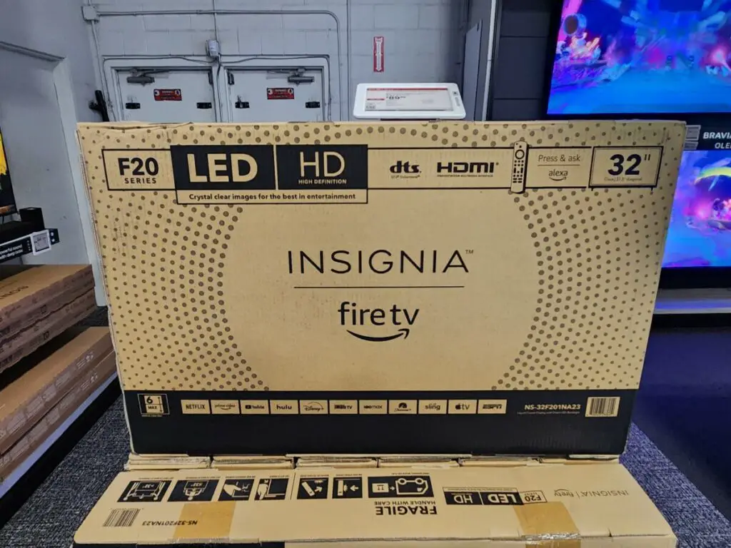 Why are there no 32-inch 4K TVs Anymore? Its Simple